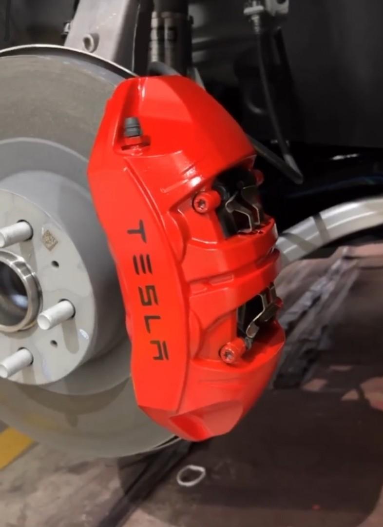 Tesla / Caliper spray / Spray Caliper / spray paint / plastidip ...