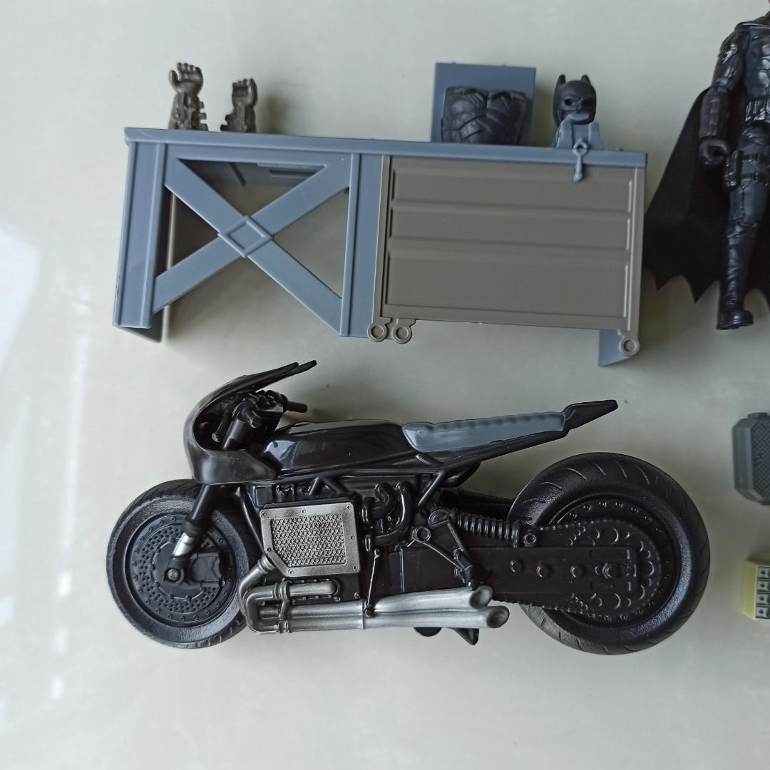 The Batman Movie 4 inch scale figure and parts from Spin Master ...
