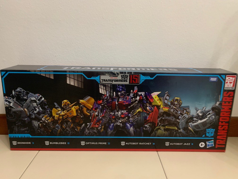 Transformer studio series 2007-2022 15th anniversary autobots arrival ...