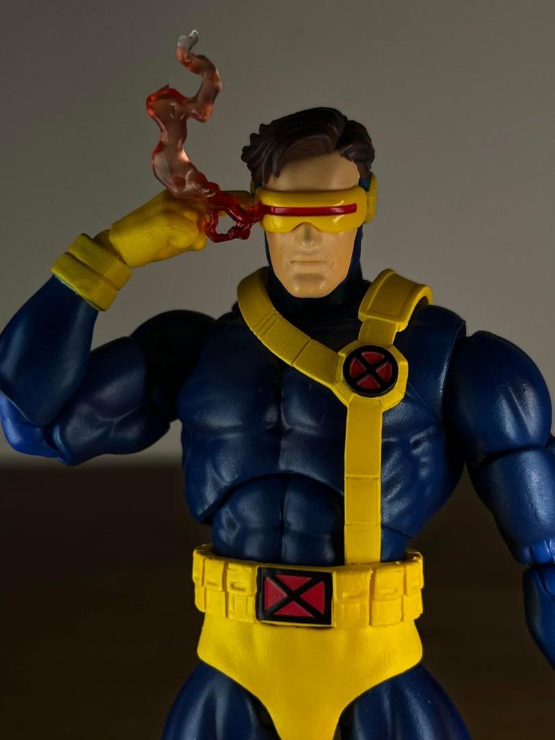 VERY HOT & RARE!! SOLD OUT EVERYWHERE *IN STOCK SOON!* Medicom MAFEX ...