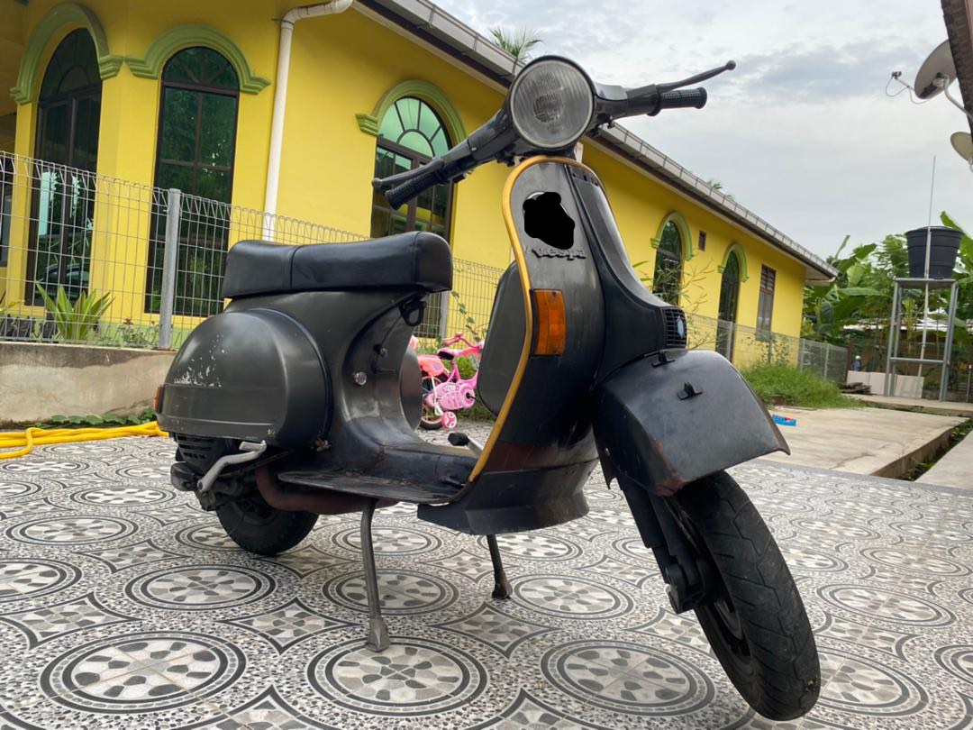 Vespa PX150, Motorbikes on Carousell