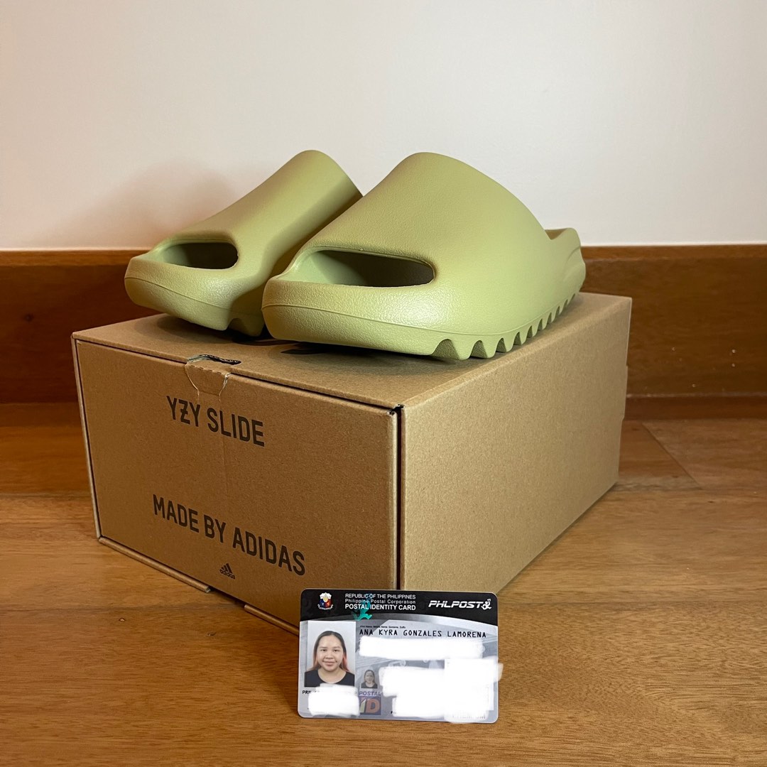 Yeezy Slide Resin, Women's Fashion, Footwear, Slippers and slides on ...