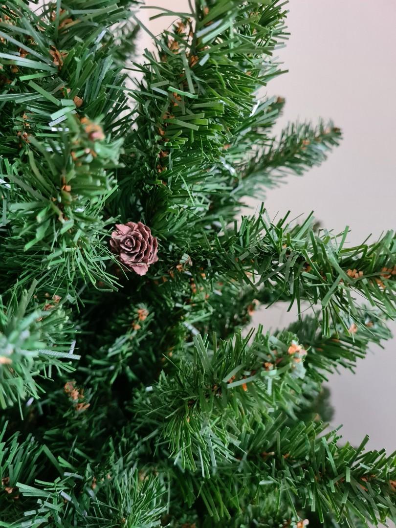 6-ft Christmas Tree from ck tang, Furniture & Home Living, Home Decor ...