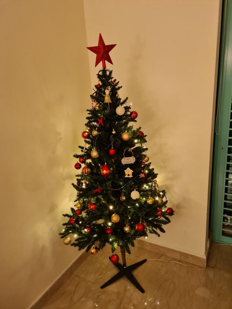 6-ft Christmas Tree from ck tang, Furniture & Home Living, Home Decor ...