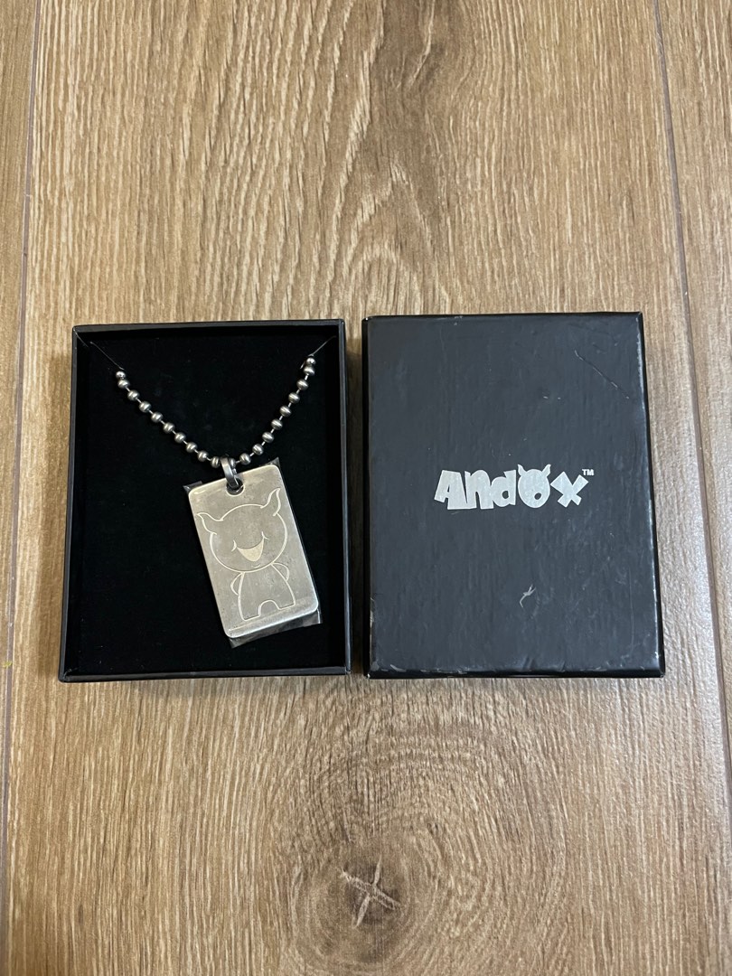 絕版 珍藏 罕有 Andox 銀頸鏈 華仔天地 劉德華 周年紀念 不公開發售 全新未用 盒少殘, 興趣及遊戲, 收藏品及紀念品, 明星周邊 ...