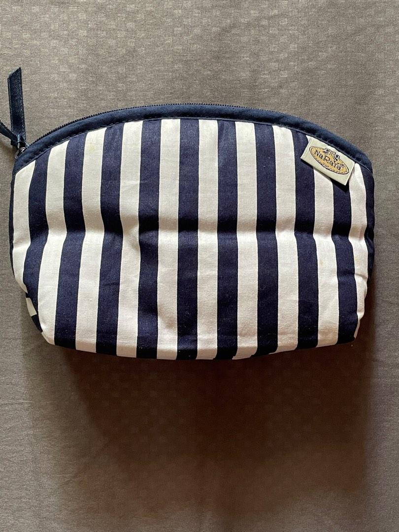 💖 NaRaYa Pouch., Women's Fashion, Bags & Wallets, Purses & Pouches on ...