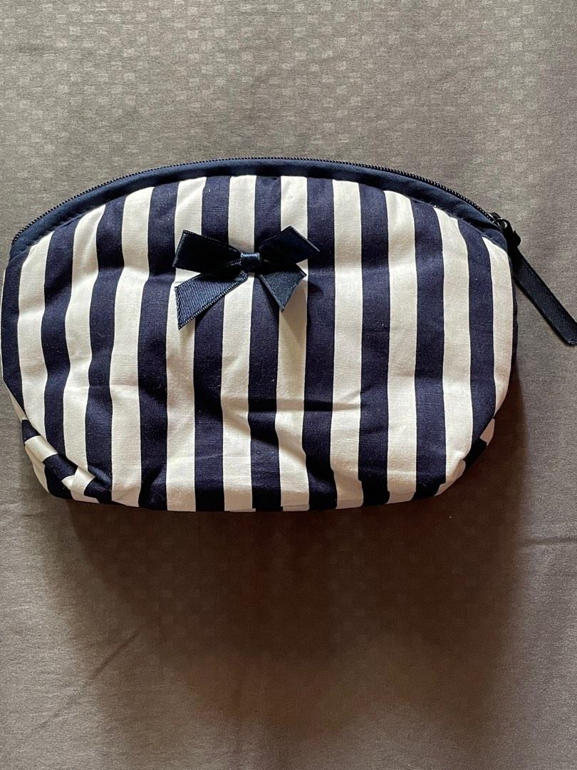 💖 NaRaYa Pouch., Women's Fashion, Bags & Wallets, Purses & Pouches on ...