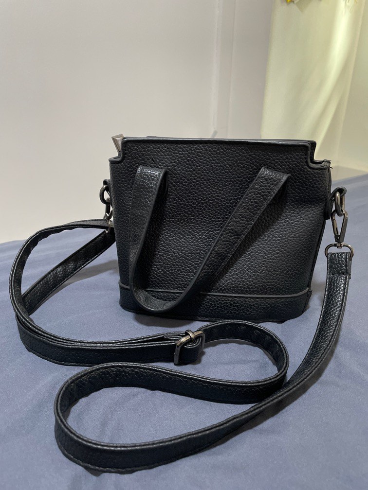 Black Bucket Sling Bag, Women's Fashion, Bags & Wallets, Cross-body ...