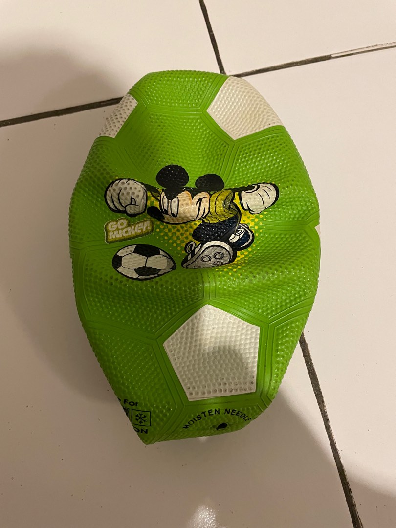 Bola Mickey Mouse, Bayi & Anak, Lainnya di Carousell