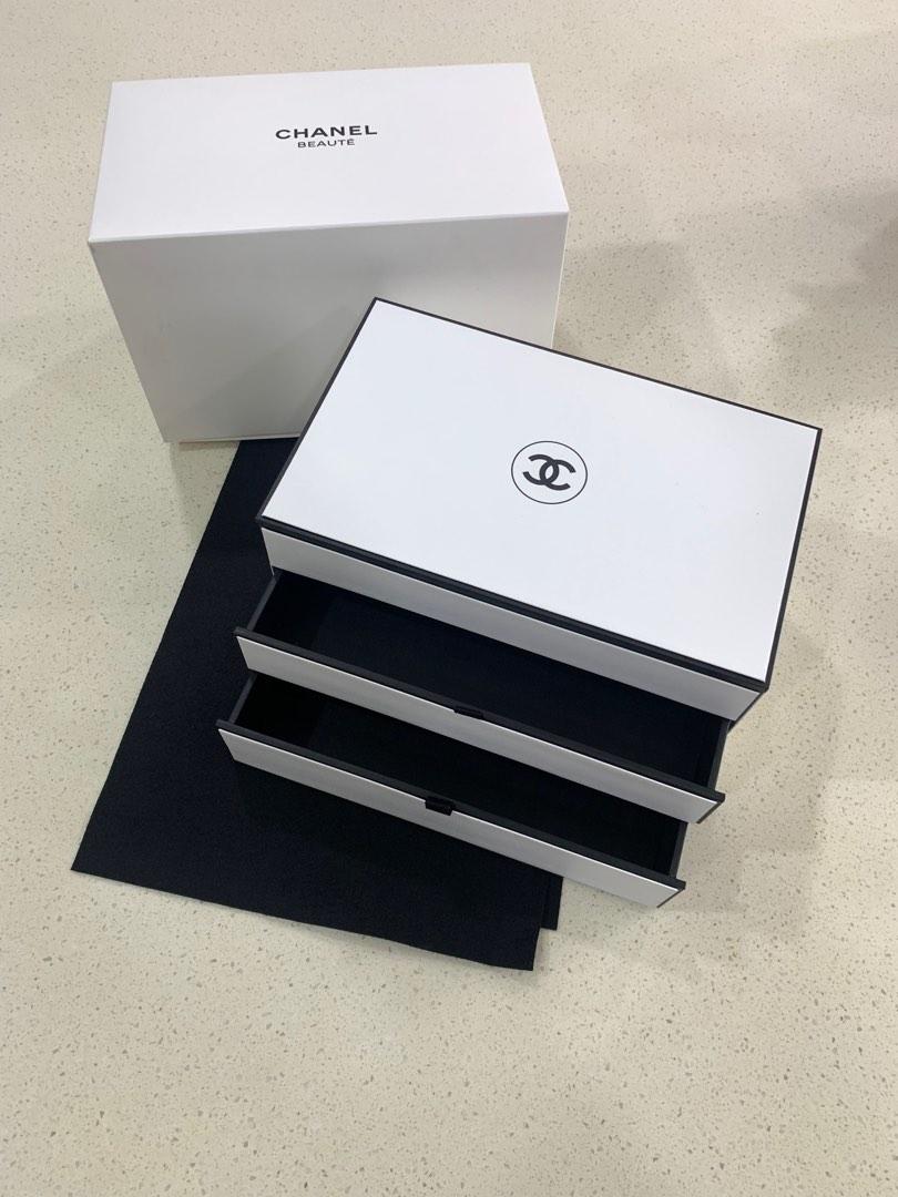 Chanel jewellery box, Luxury, Accessories on Carousell