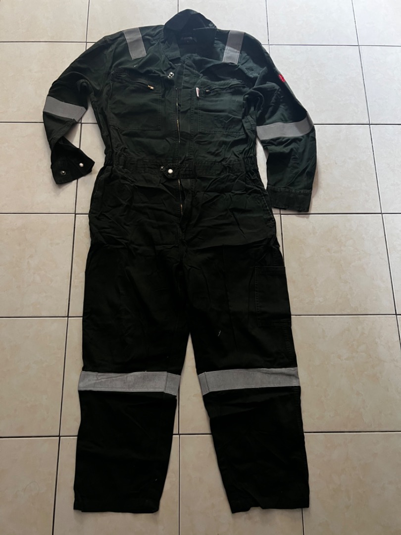 Coverall Sherwood flame retardant, Men's Fashion, Coats, Jackets and ...