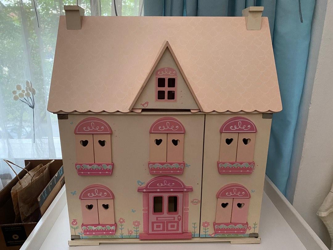 ELC Doll House Wooden with furniture, Hobbies & Toys, Toys & Games on ...