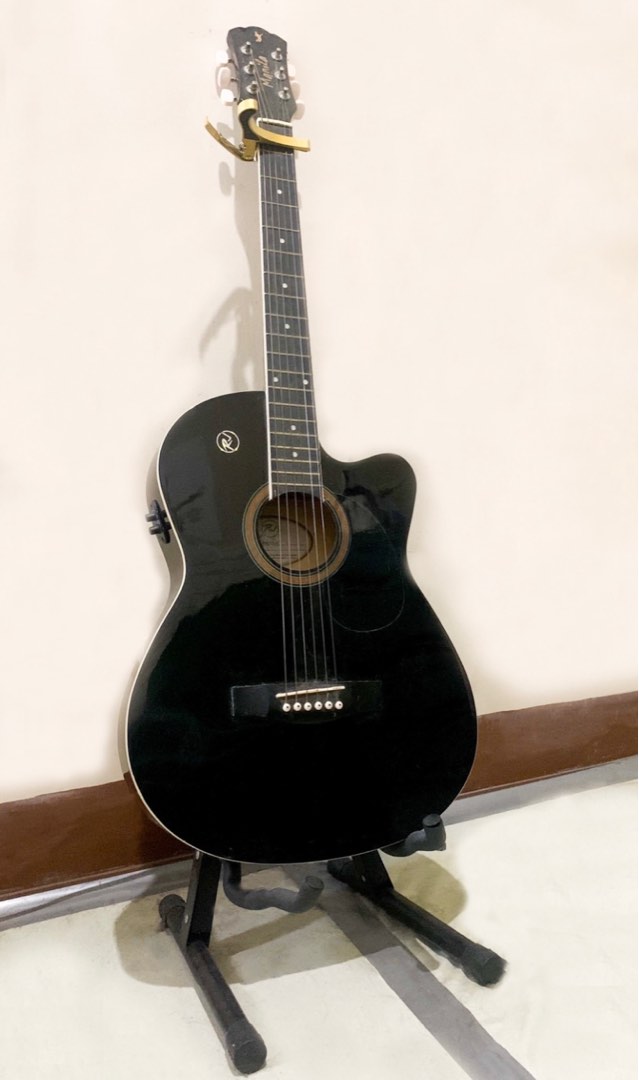 Guitar with Capo, Pick, Guitar Stand, Hobbies & Toys, Music & Media ...
