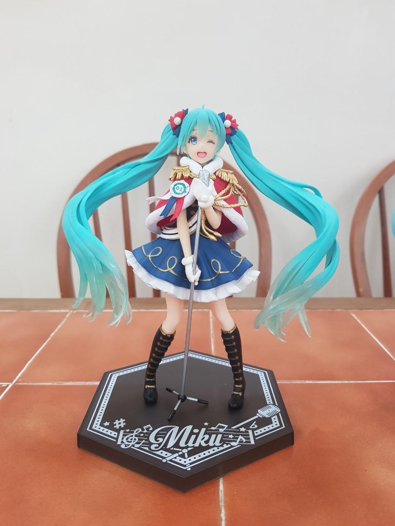 Hatsune Miku - Taito Winter Live Ver. , Espresto Racing 2019 Kimono Ver ...