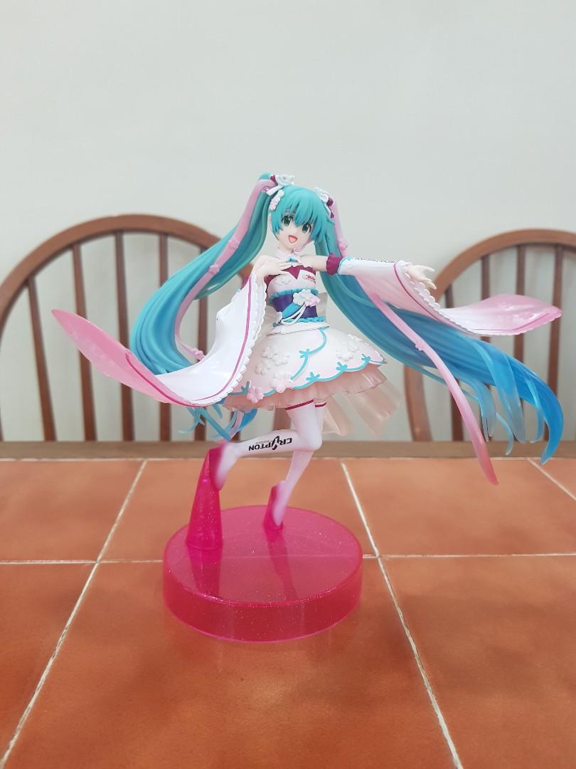 Hatsune Miku - Taito Winter Live Ver. , Espresto Racing 2019 Kimono Ver ...