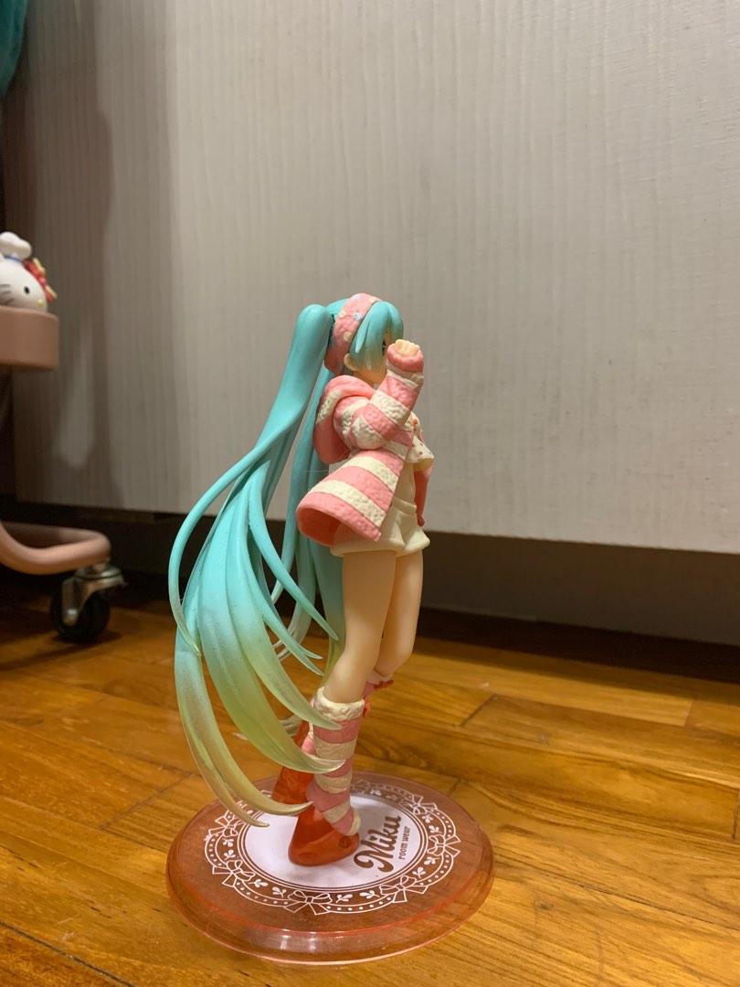 Hatsune Miku room wear figurine, Hobbies & Toys, Toys & Games on Carousell