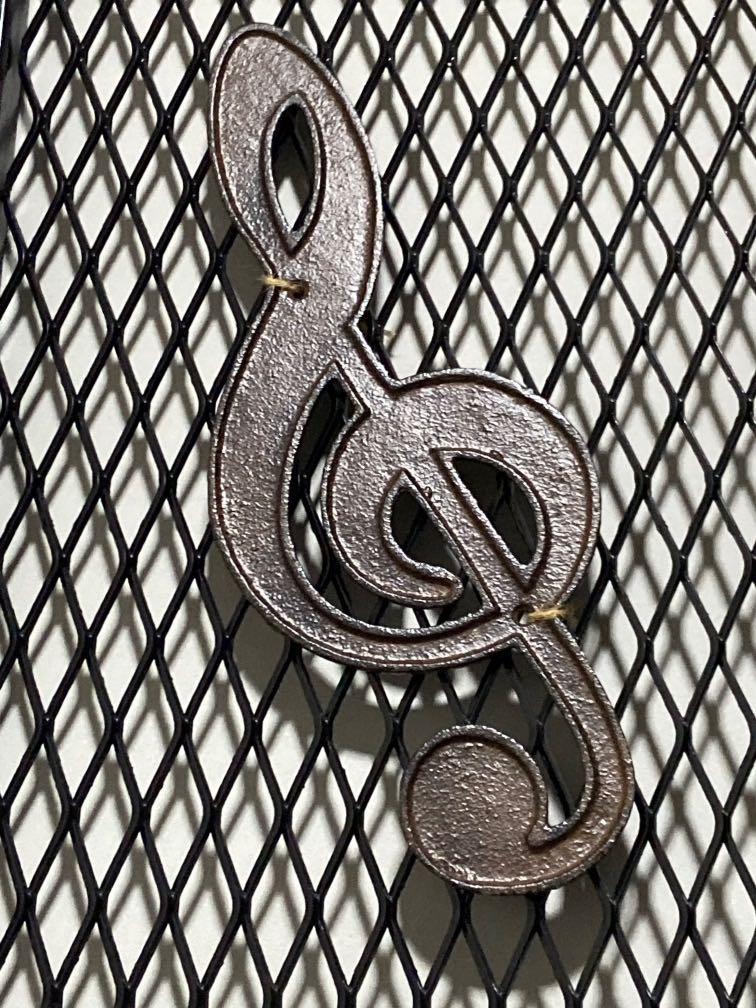 Iron Music Notes Wall Decor, Furniture & Home Living, Home Decor, Wall ...