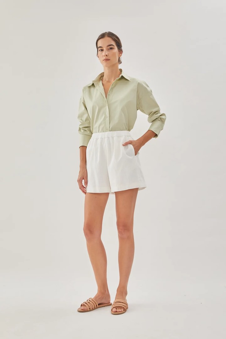 Klarra Linen Shorts, Women's Fashion, Bottoms, Shorts on Carousell