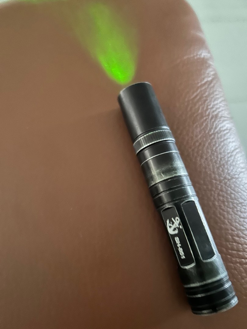 Laser Pointer, Mobile Phones & Gadgets, Other Gadgets on Carousell