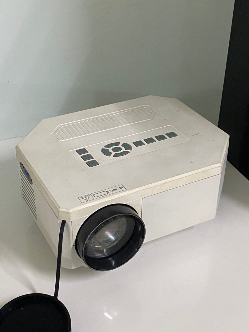 Led projector, TV & Home Appliances, TV & Entertainment, Projectors on ...