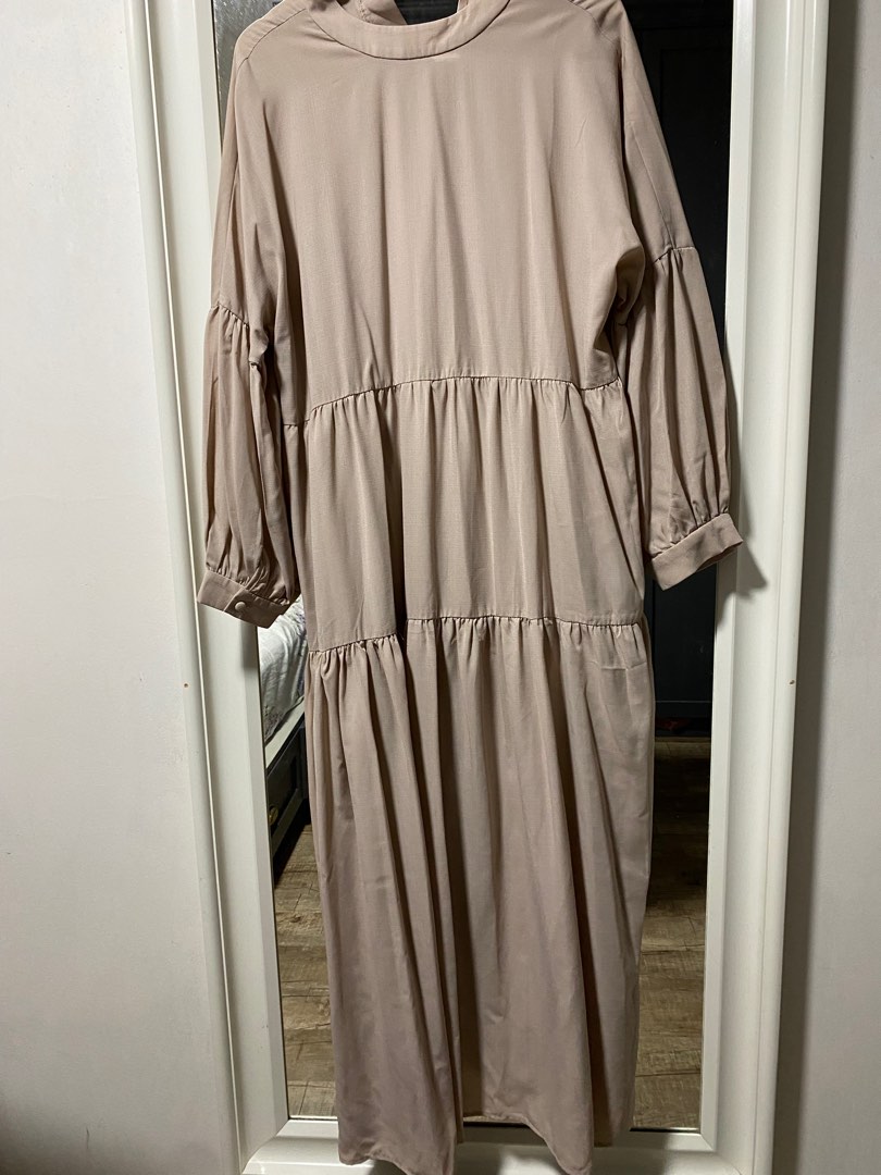 Lilit Dress, Women's Fashion, Muslimah Fashion, Dresses on Carousell
