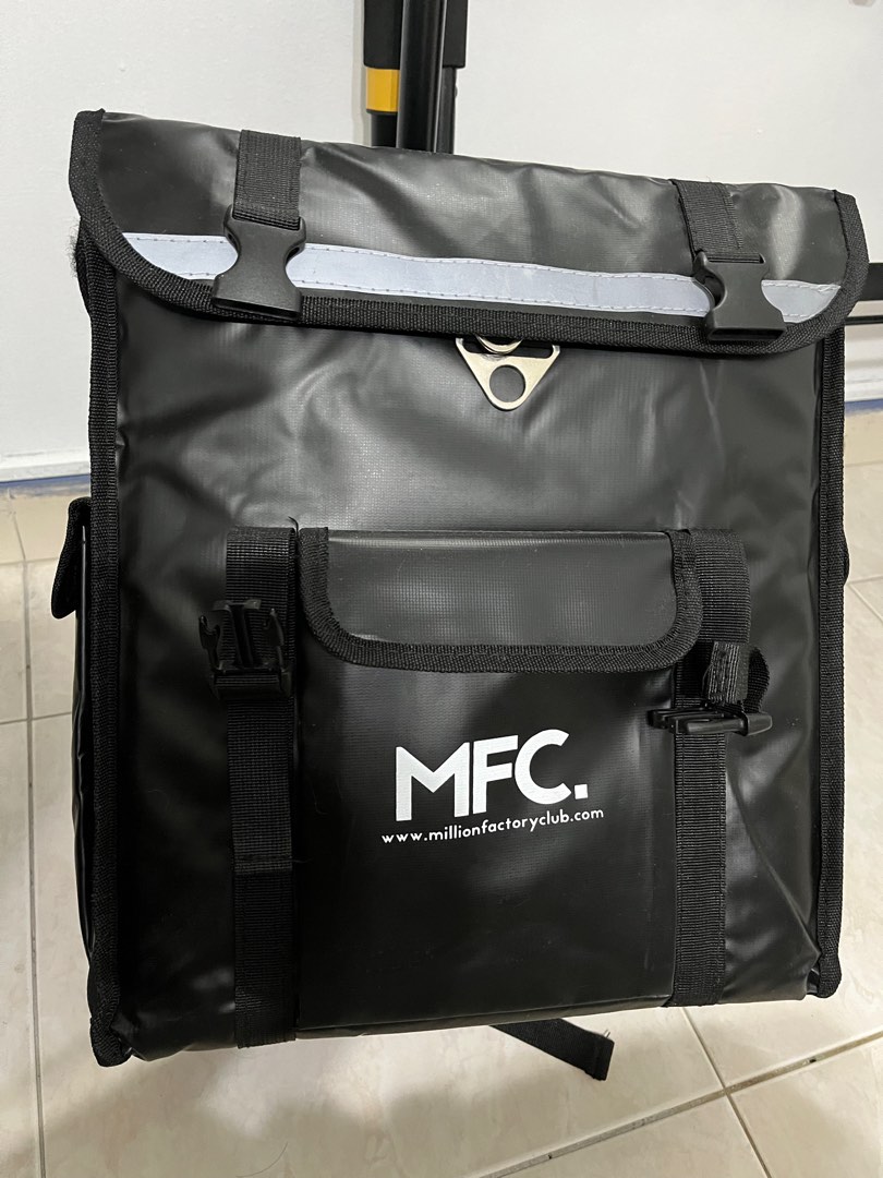 MFC 42L MAGNETO Tall Backpack Series Magnetic Food Delivery Thermal Bag with add on Buckle Clip ...