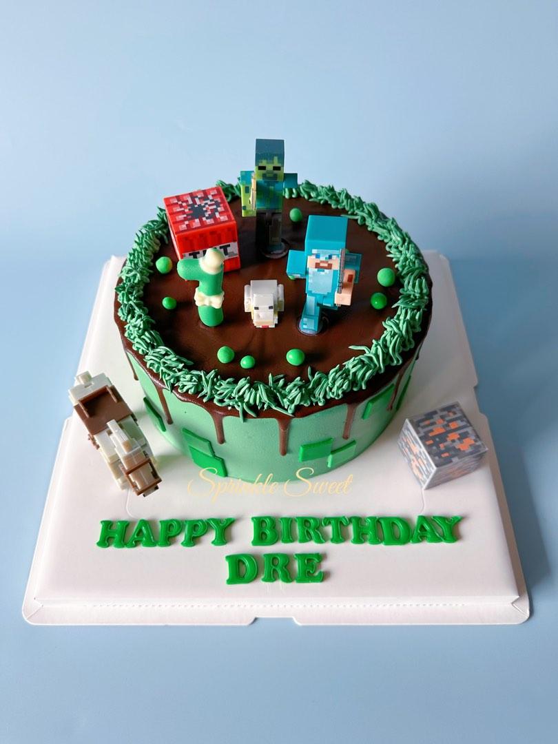 Minecraft buttercream cake/ minecraft piñata cake/ knock knock cake ...