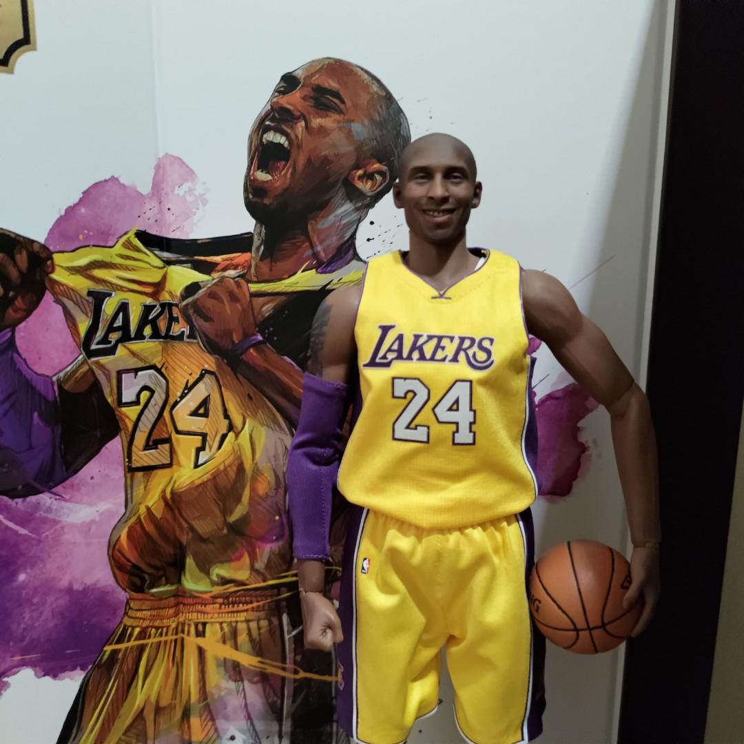New Kobe Bryant Real Masterpiece 1:6 Scale Action Figure NBA Authentic ...