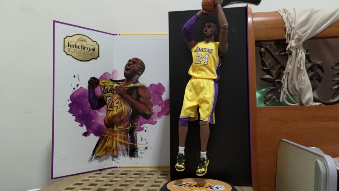 New Kobe Bryant Real Masterpiece 1:6 Scale Action Figure NBA Authentic ...