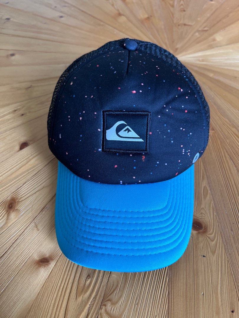 Quiksilver Cap, Men's Fashion, Watches & Accessories, Caps & Hats on ...