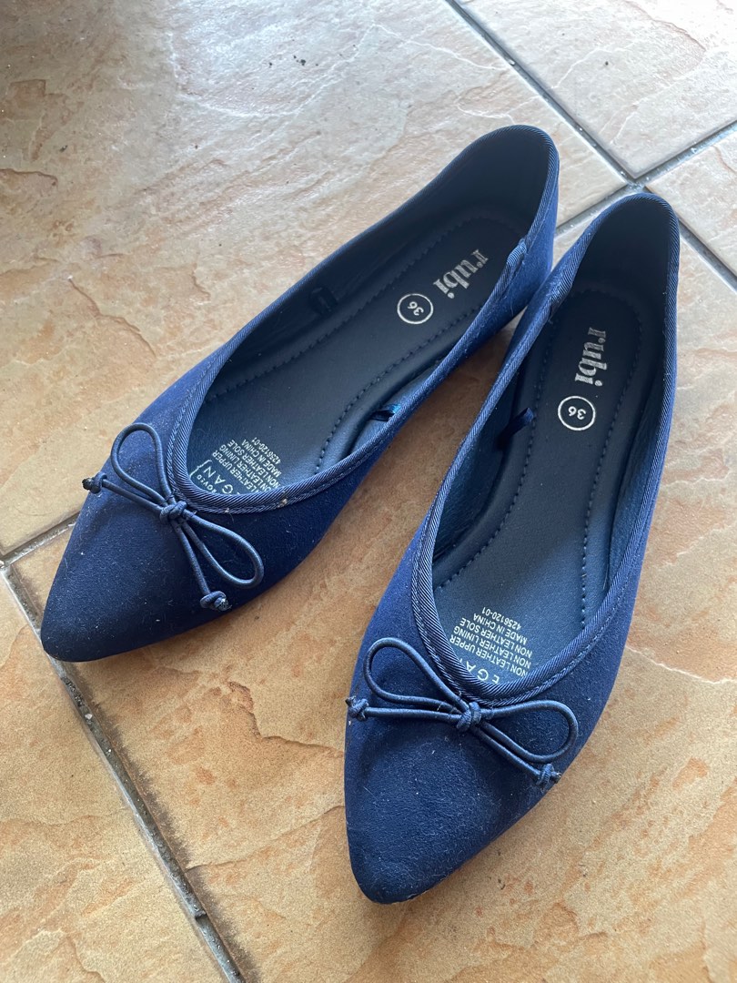Rubi flats, Women's Fashion, Footwear, Flats on Carousell