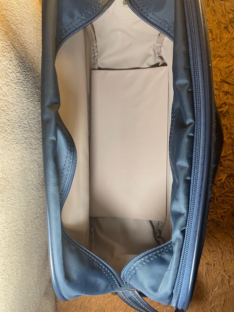 Samsonite Europe Blue and Gold Messenger Bag, Men's Fashion, Bags ...