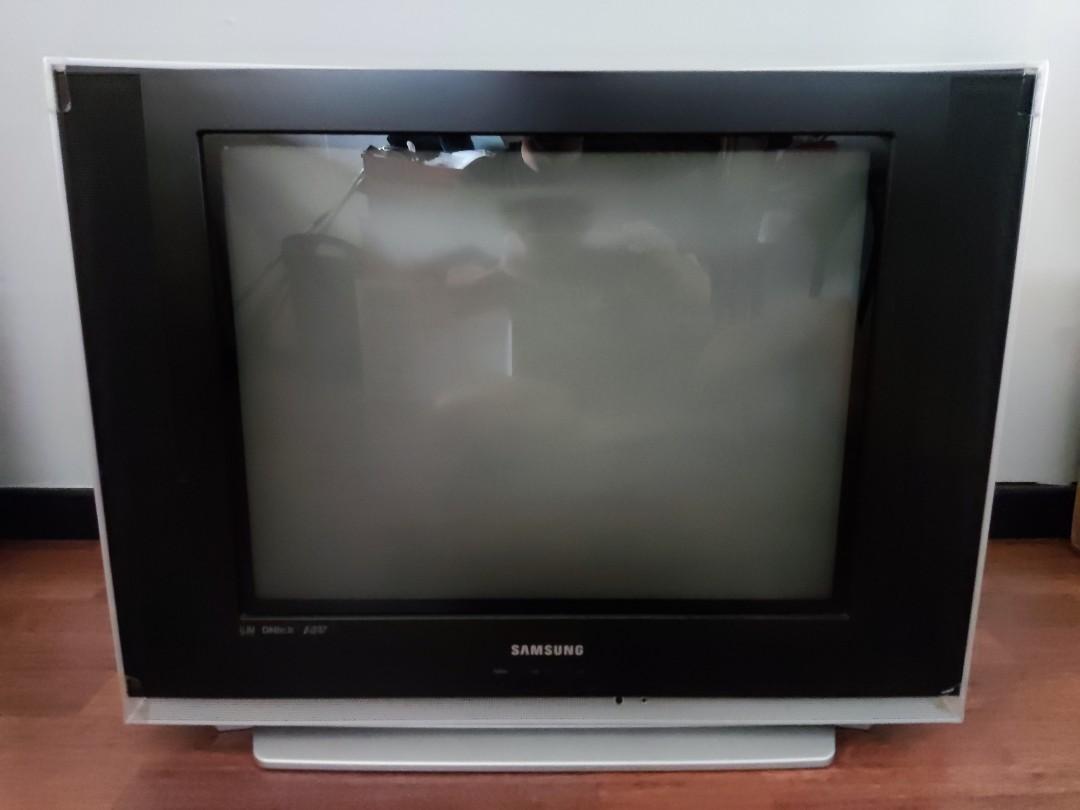 Samsung 21inch CRT TV, TV & Home Appliances, TV & Entertainment, TV on ...