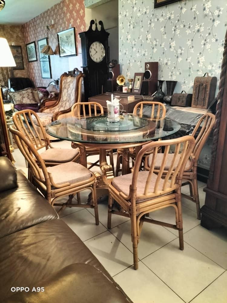 Set Meja Kerusi Makan Fella Design, Furniture & Home Living, Furniture ...