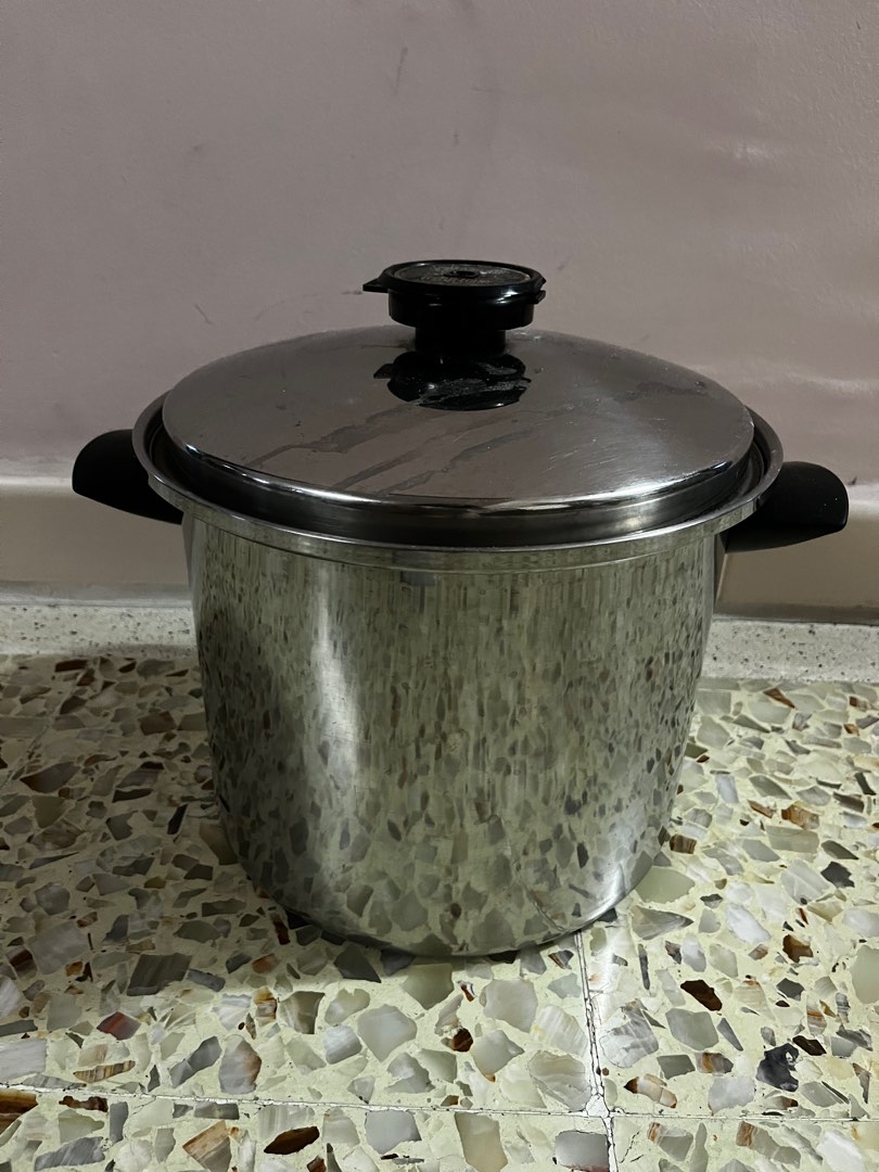 Stainless steel wok pot with free utensils holder, Furniture & Home ...