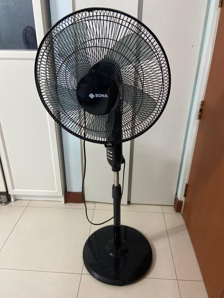 Standing Fan, Furniture & Home Living, Lighting & Fans, Fans on Carousell