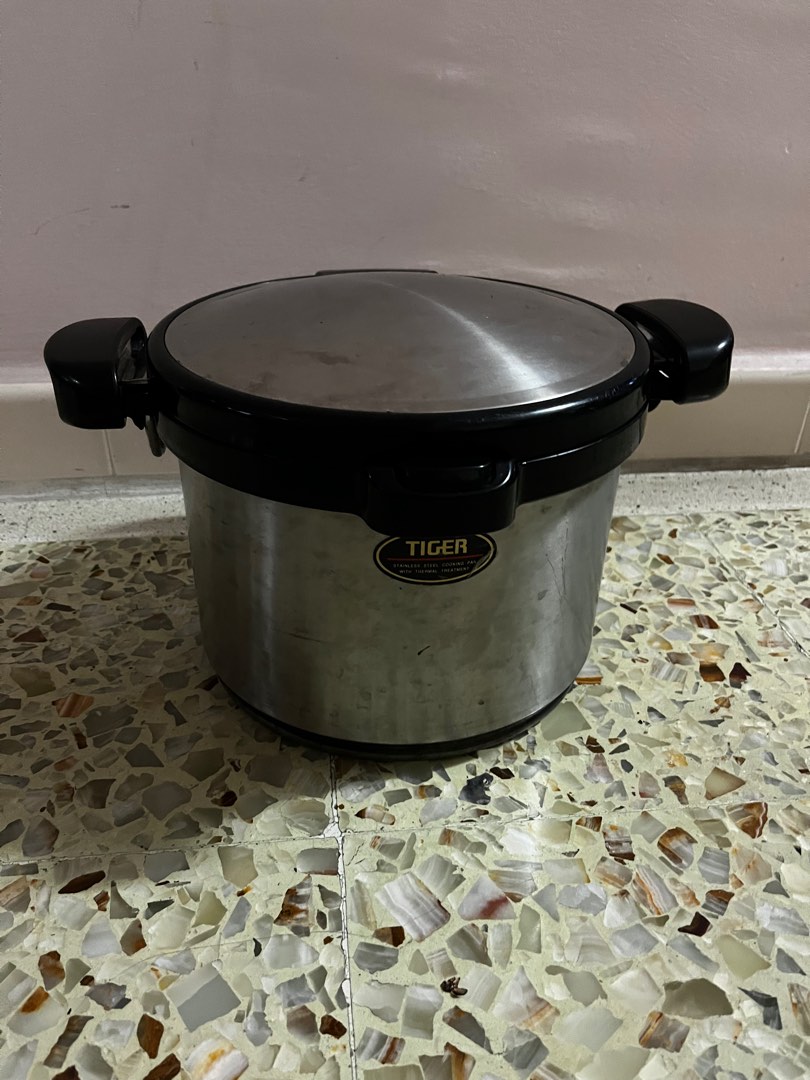 Tiger stainless steel cooking pan with thermal treatment, Furniture ...