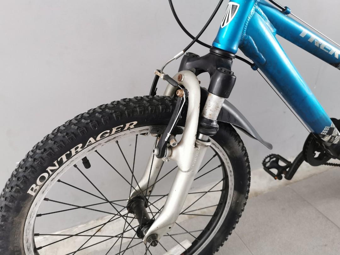 Trek MT60 kids mountain bike 20 inch, Sports Equipment, Bicycles ...