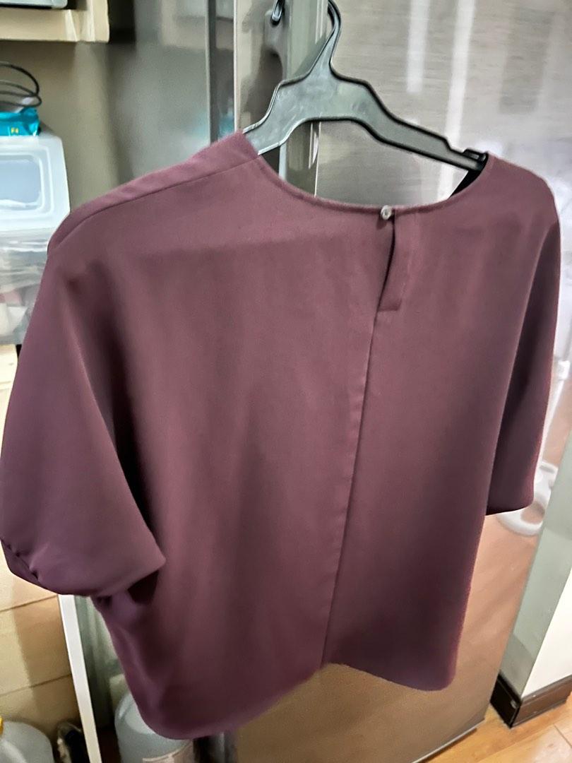 Uniqlo burgundy red top, Women's Fashion, Tops, Blouses on Carousell