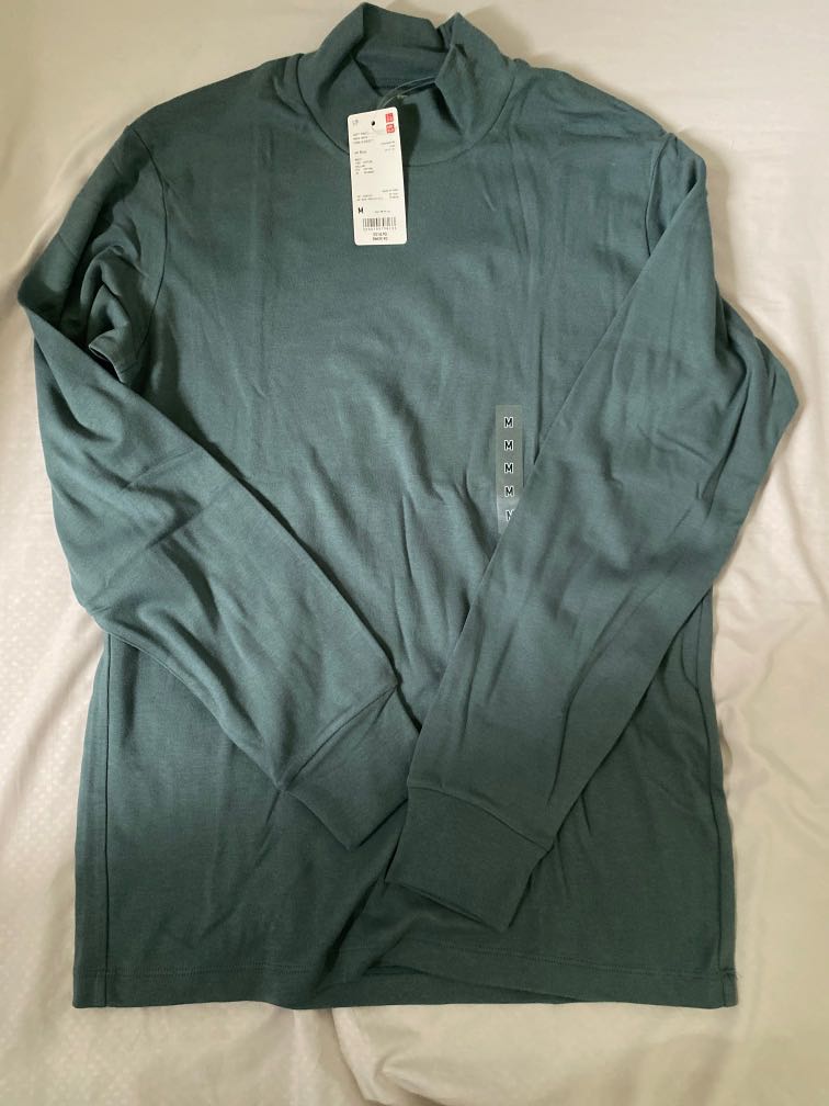 Uniqlo Mock Neck, Men's Fashion, Activewear on Carousell