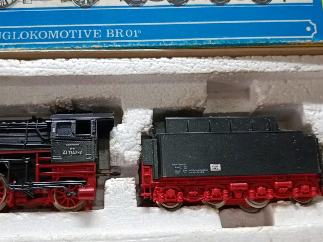 vintage train HO piko steam locomotive, Hobbies & Toys, Toys & Games on ...