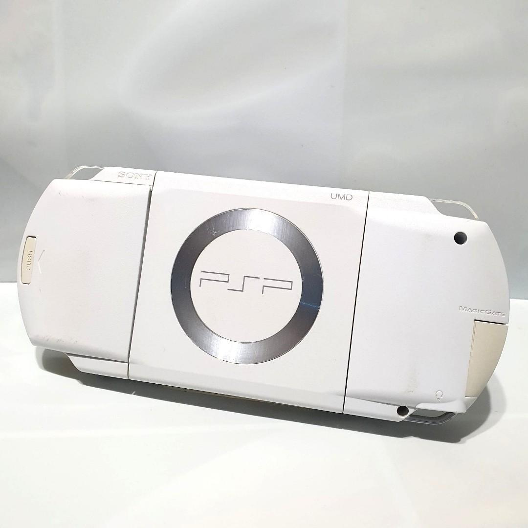WHITE PSP 1000 FOR SALE, Video Gaming, Video Game Consoles, PlayStation ...