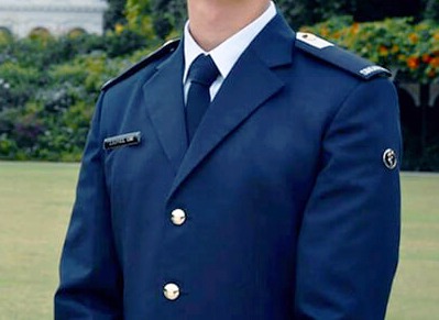 WTB: RSAF No 5 Uniform, Bulletin Board, Looking For on Carousell