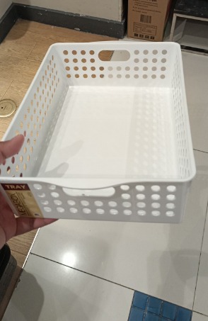 3.5L Megabox Mesh Trays, Furniture & Home Living, Home Improvement ...