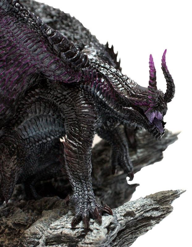 全新 日版 魔物獵人 魔物雕像 復刻版 黑蝕龍 哥亞 馬加拉 Gore Magala Monster Hunter Capcom Figure ...