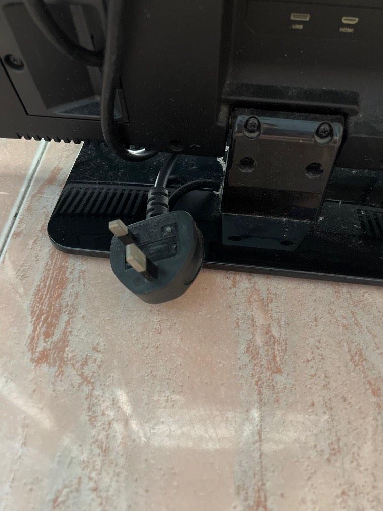 AKAI screen monitor, Computers & Tech, Desktops on Carousell