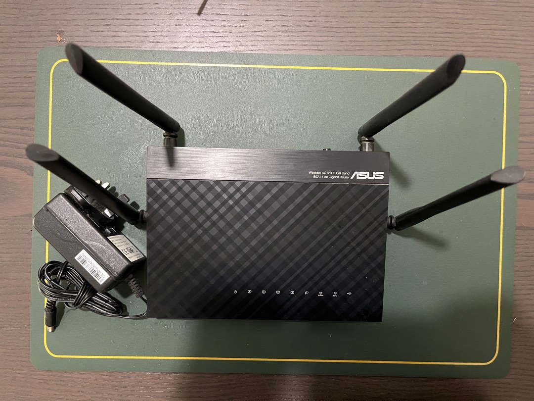 Asus Wireless-AC1200 Dual Band Router, Computers & Tech, Parts ...