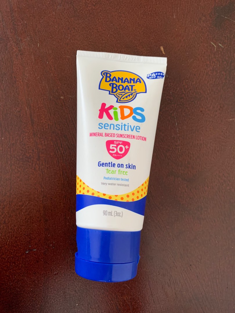 Banana Boat (KIDS) Sensitive SPF50+ PA++++ 90ml, Babies & Kids, Going Out, Other Babies Going ...