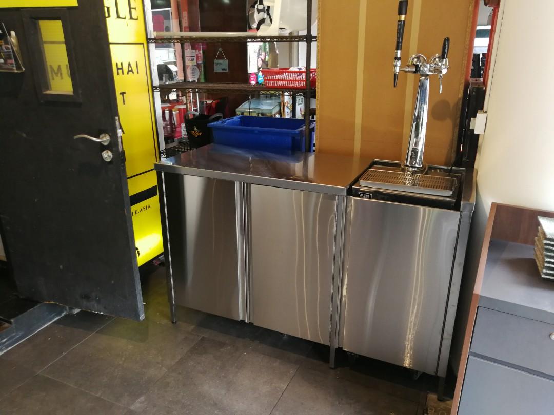 Customize stainless steels cabinet w/swing door for draft beer ...