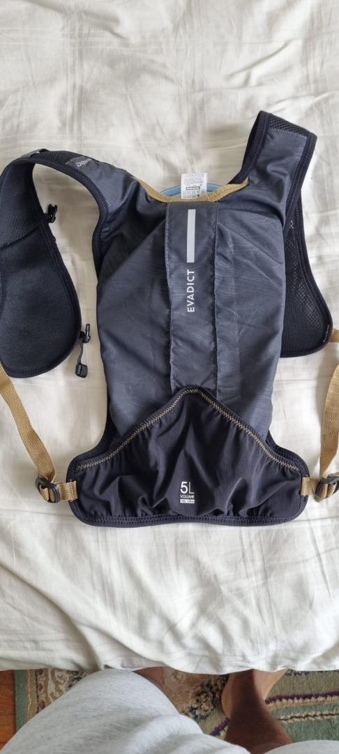 Decathalon - Unisex Trail Running Water Bag Evadict Hydration Pack 5L ...